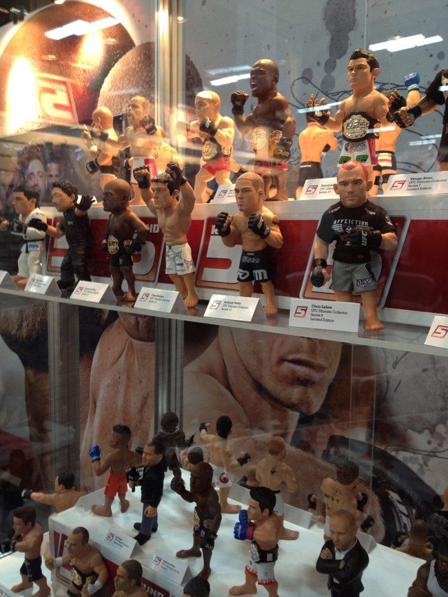 UFC Fan Expo Las Vegas 2012 Highlights (Day One) | FighterXFashion.com